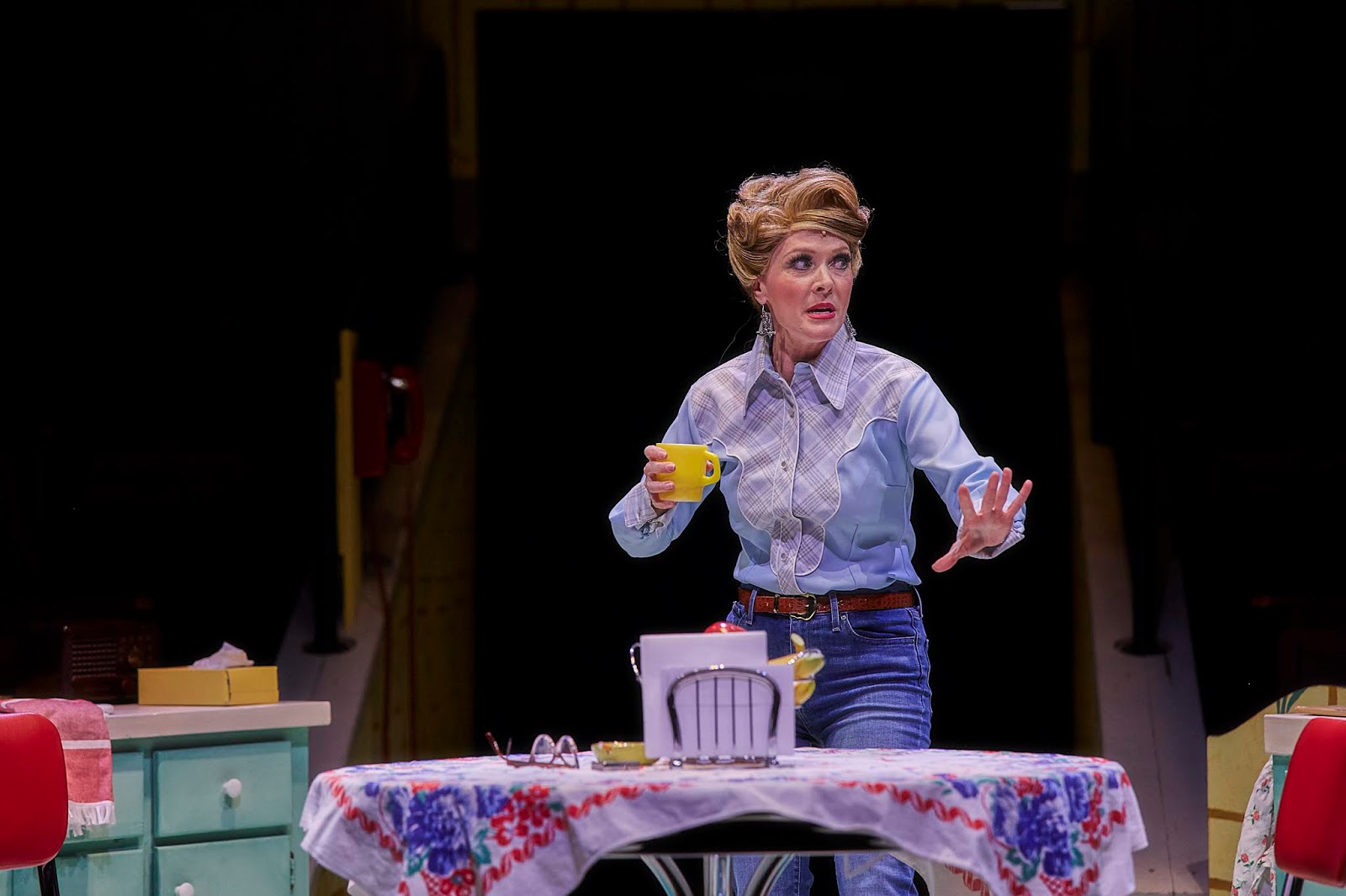 PHX Stages: photos - ALWAYS, PATSY CLINE - Hale Centre Theatre