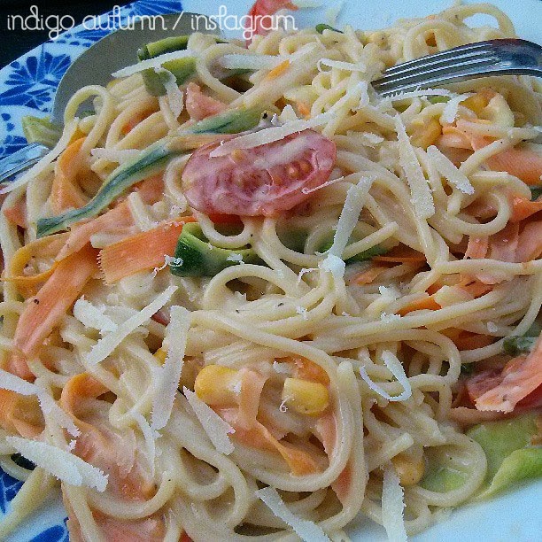 Indigo Autumn: #595 Spaghetti mit Gemüsestreifen