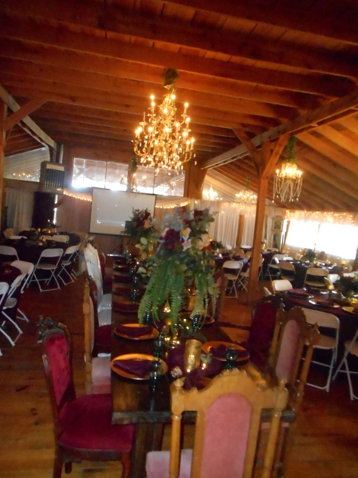 Cochino Lodge Weddings: Vanessa Lopez and Cody Capps