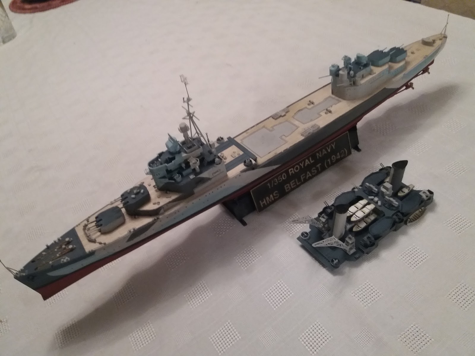 . The Hinckley Shipyard: Project HMS Belfast 1:350 Trumpeter. A step by ...