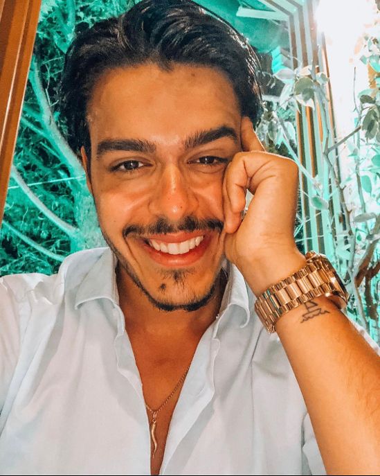 Un cornetto ischitano griffato di rosso per festeggiare la Pasqua in ...