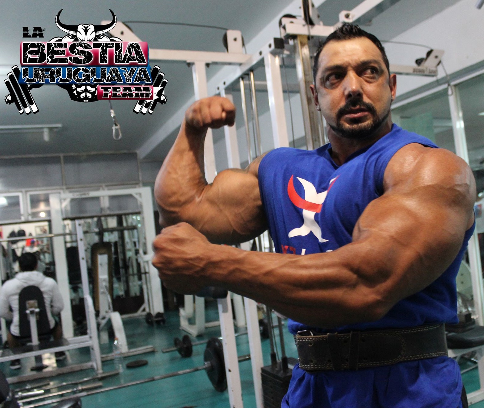 Muscle Lover: Uruguayan bodybuilder Alvaro Candia