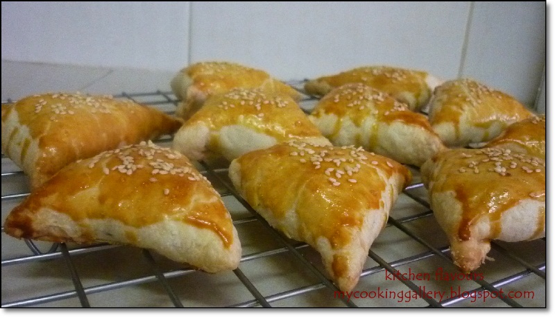 kitchen flavours: Barbecue Chicken Pastry