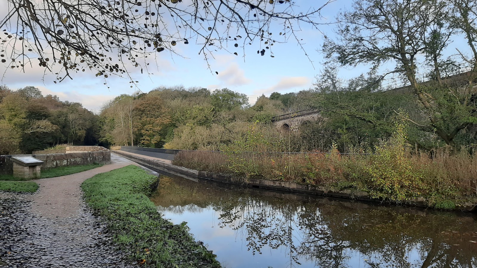 The Happy Pontist: Manchester Bridges: 23. Marple Aqueduct