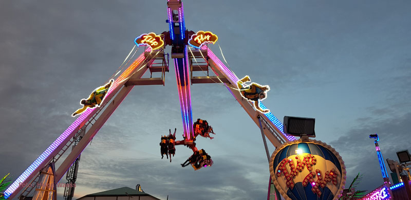 Kunst - Kultur - Blog aus München: Flip-Fly Riesenlopingschaukel ...