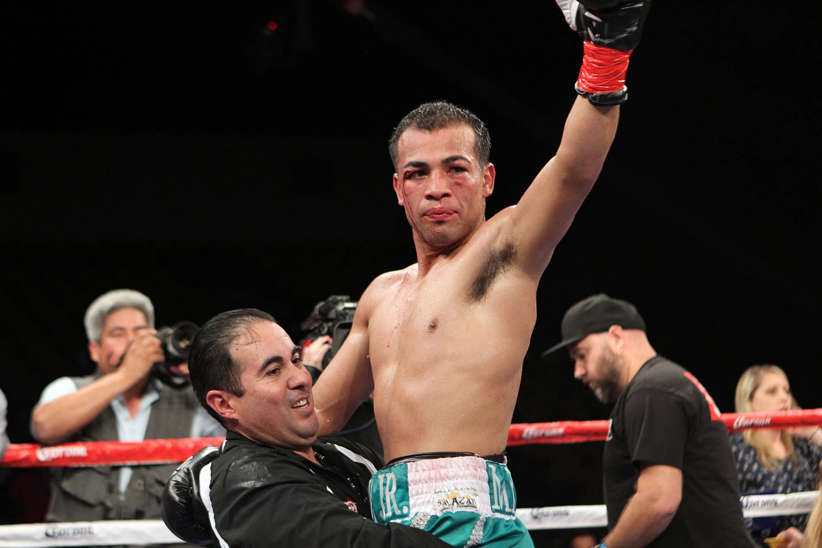 Dragon Boxing: January 2012