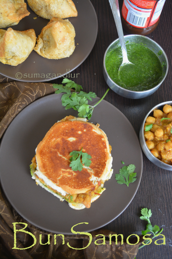 Veggie Platter: Bandh Samosa / Bun Samosa