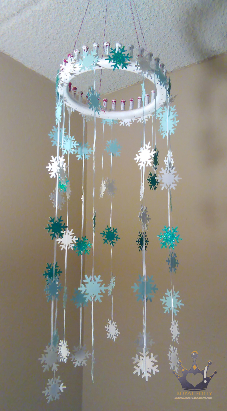 Shouho Royal : Holiday DIY - Snowflake Mobile