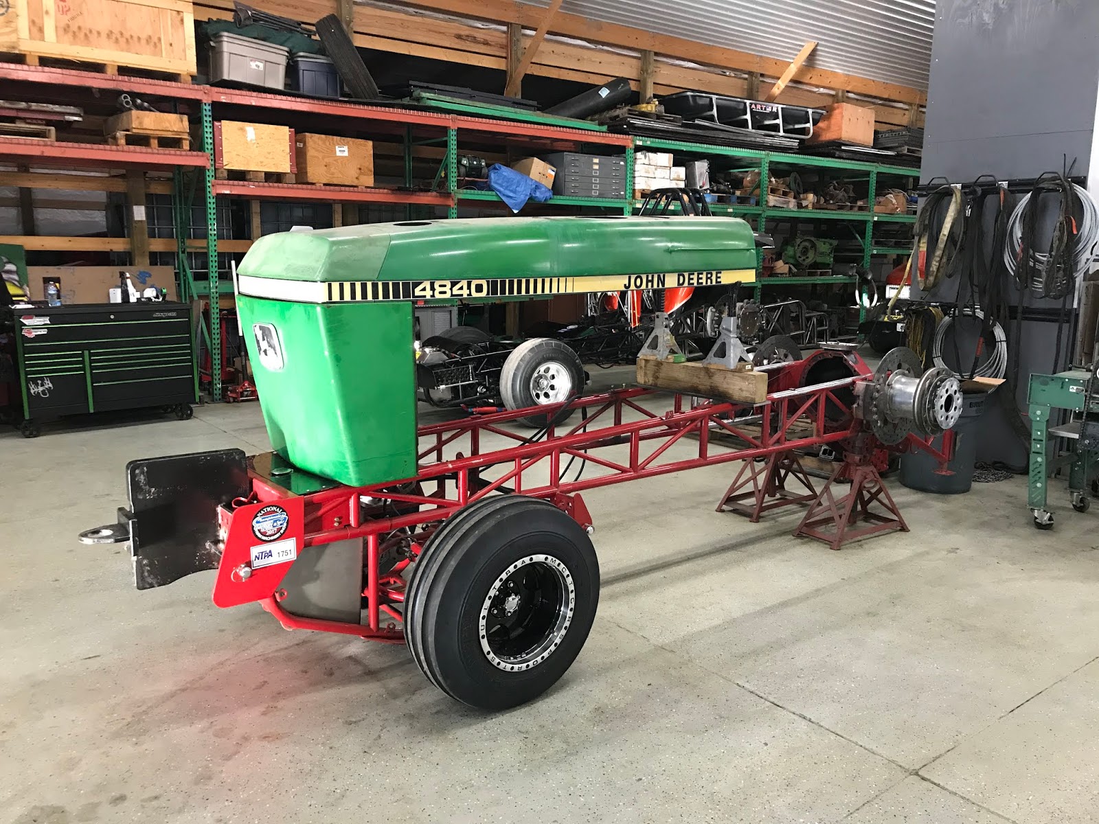 Super Modified Pulling Tractors