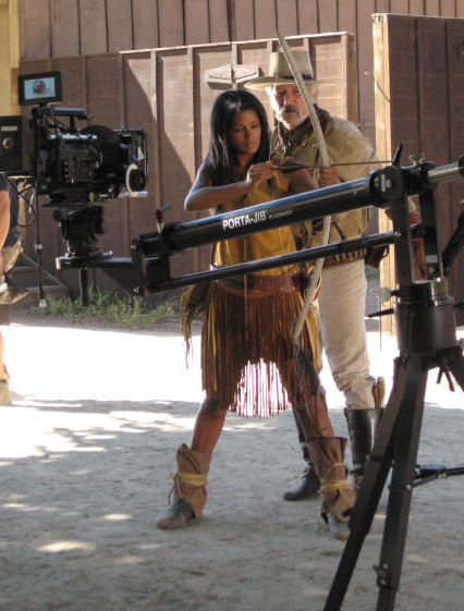 Henry's Western Round-up: GANG OF ROSES RETURNS!