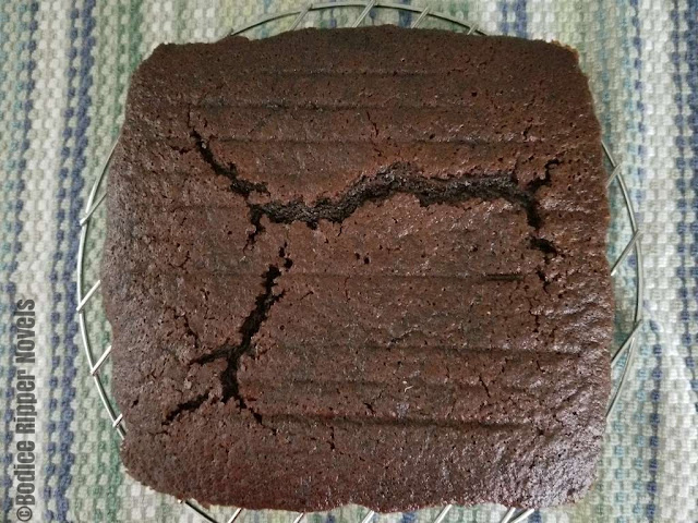 BAKING RECIPES, REVIEWED: THE BEST CHOCOLATE CAKE from Sugar Spun Run