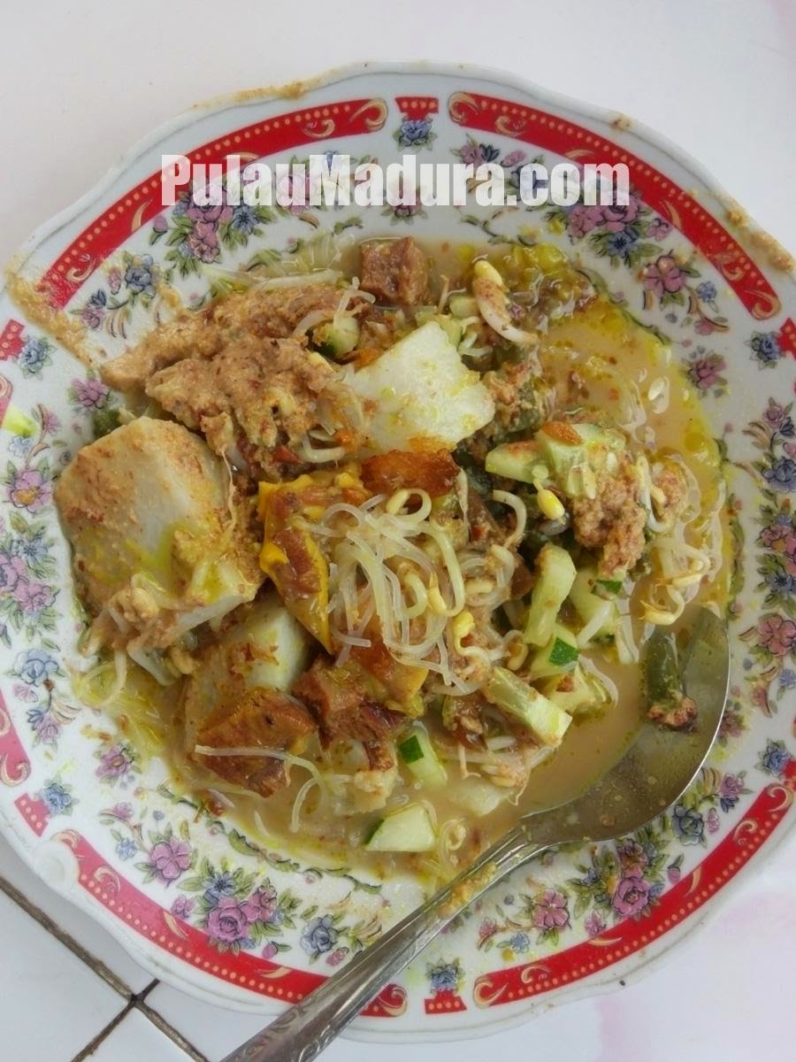 Wisata Kuliner Rujak Soto Khas Bangkalan - Gerbang Pulau Madura Wisata Kuliner Rujak Soto Khas Bangkalan - Gerbang Pulau Madura