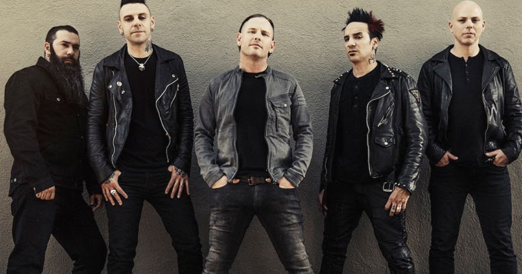 La Canción del Día: Rose Red Violent Blue