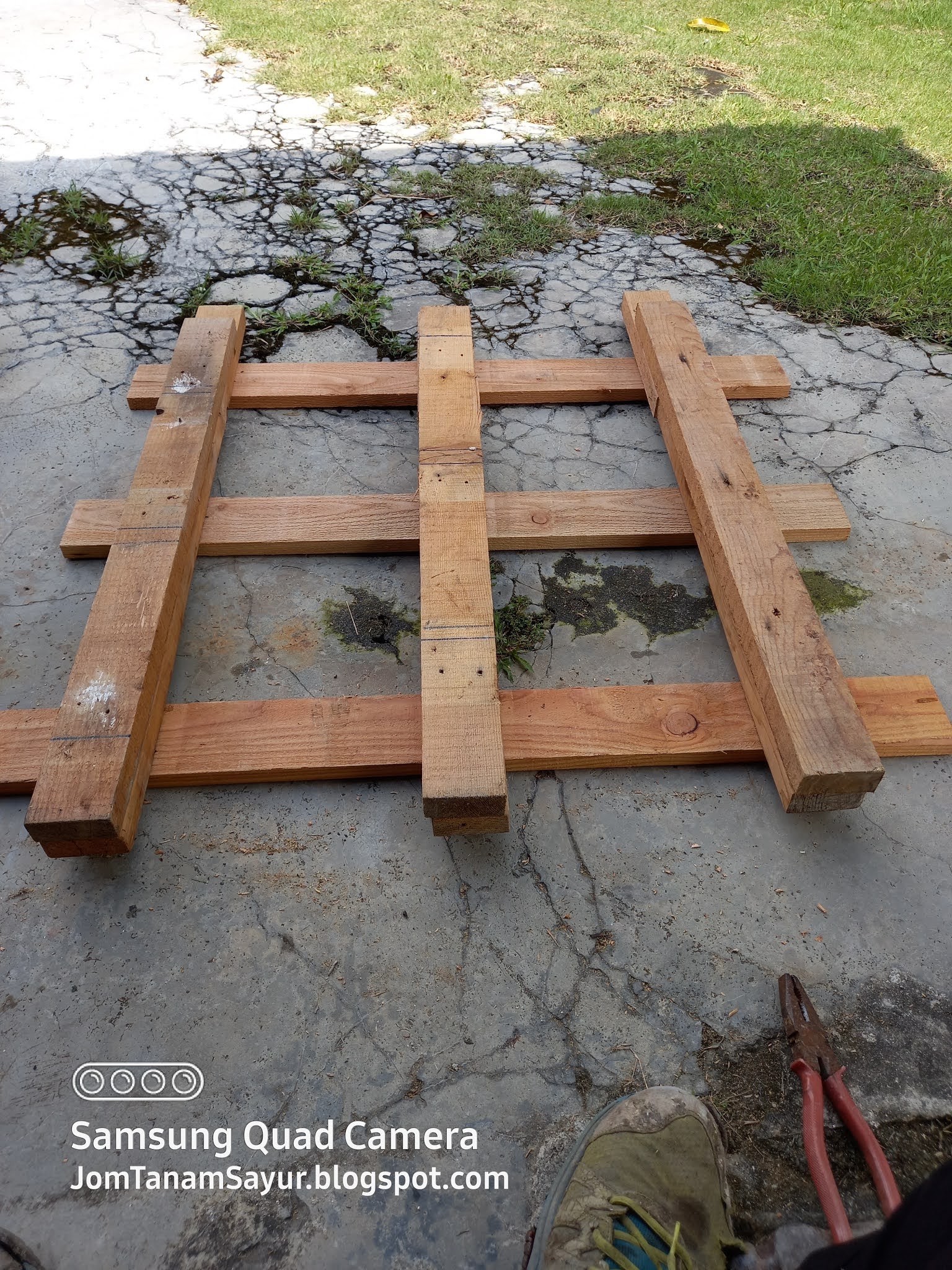 Jom Tanam Sayur ( JTS ) : Buat Jig Ringkas Buka Papan Pallet | Simple ...