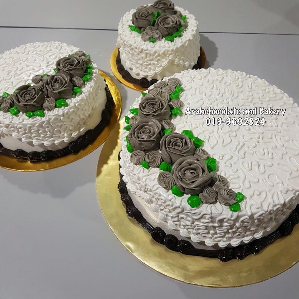 Arahchocolate and Bakery