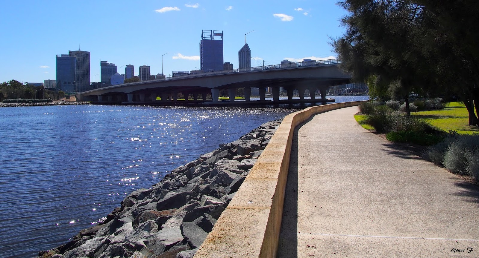 Perth Daily Photo : Perth Water..