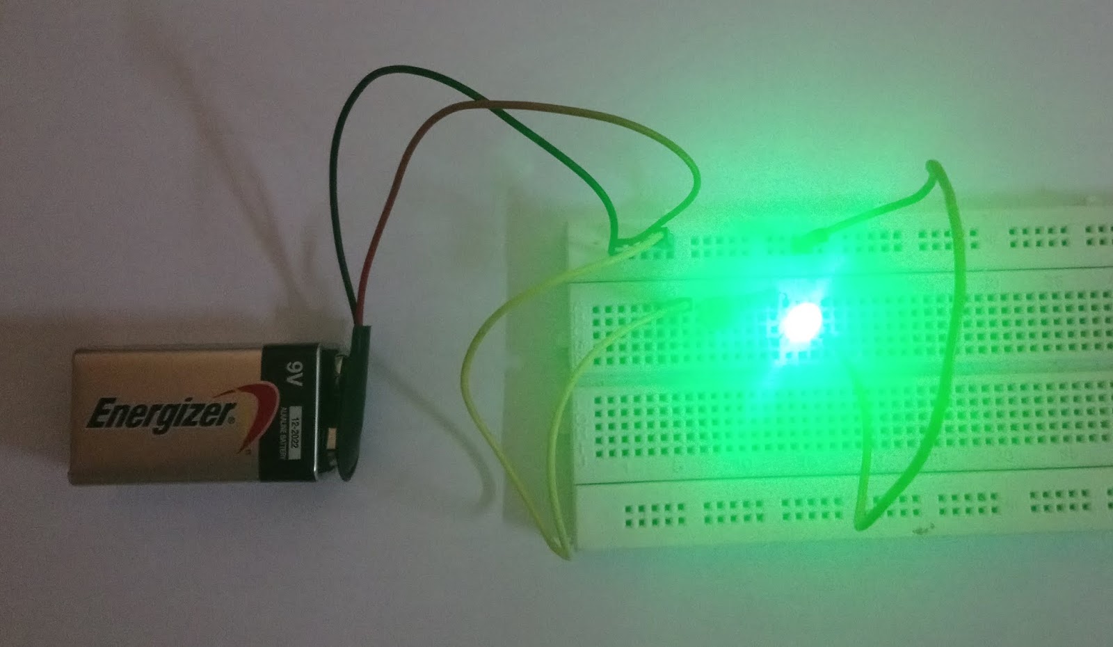 Practica #1 - Encender Led con fotocelda y pulsador