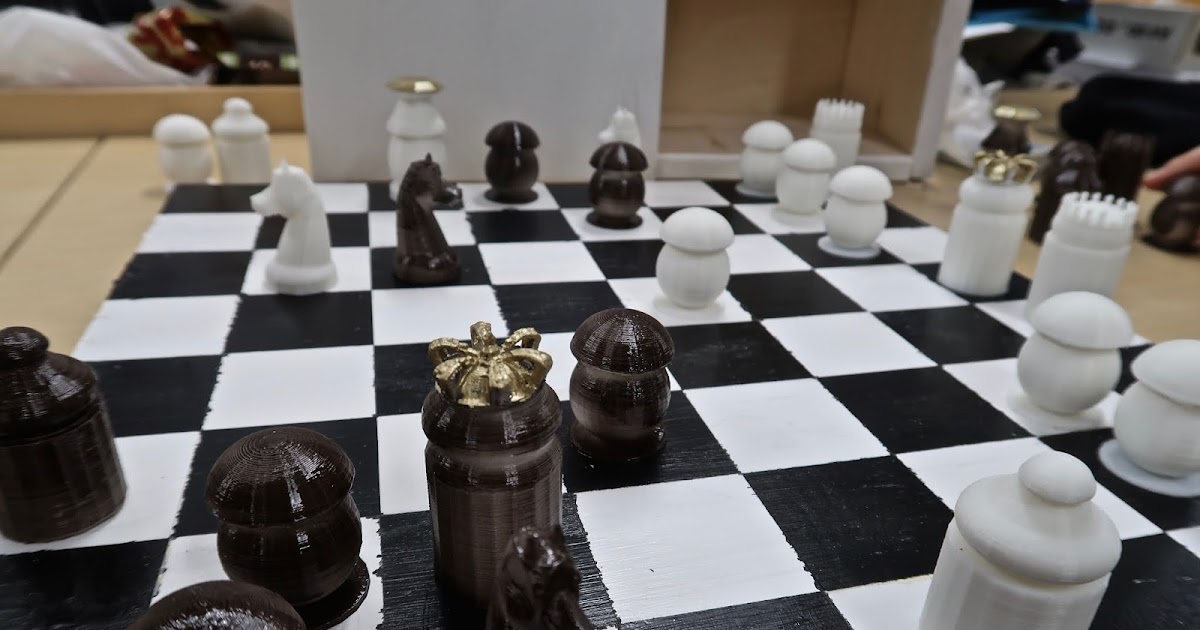 LEHTIKUUSEN KÄSITYÖT: Shakki