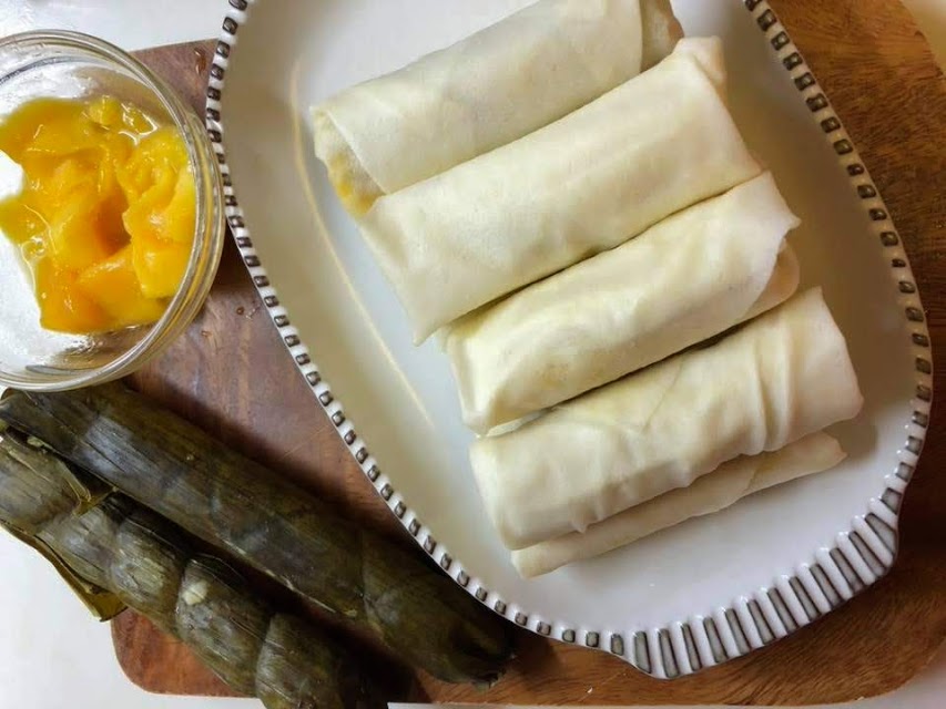 LUWEEH KITCHEN : Turon Malagkit with Coconut Mango Glaze