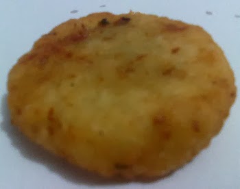 Contoh Makanan: Combro Makanan Tradisional Suku Sunda