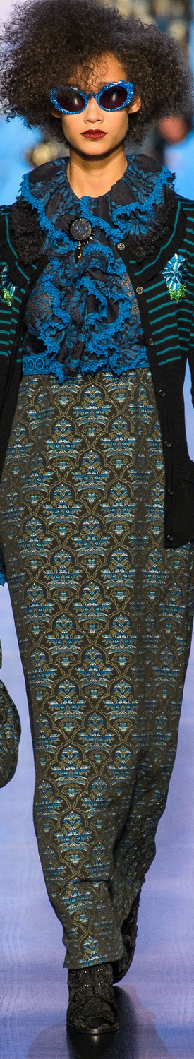 LOOKandLOVEwithLOLO: Fall/Winter 2017 RTW featuring Highlights from ...