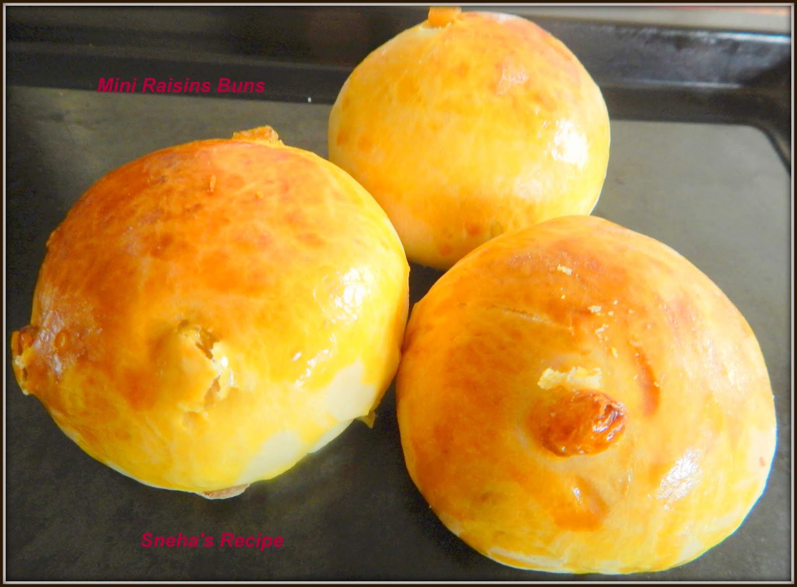 Mini Raisins Buns#BreadBakers - Sneha's Recipe