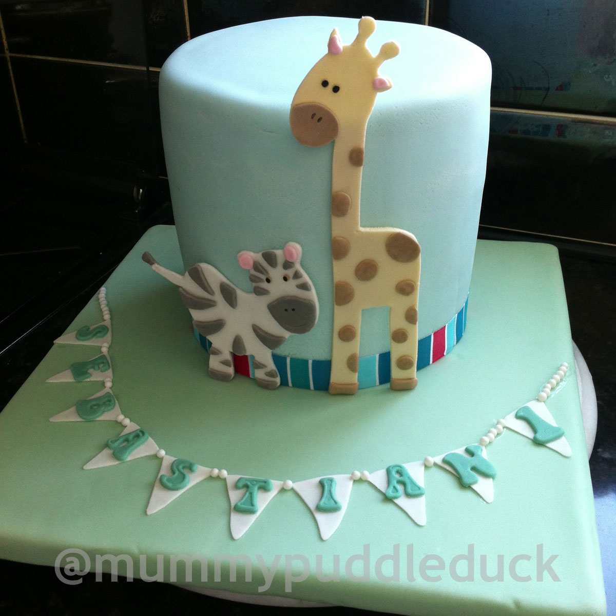 Mummypuddleduck: Baby's first cake