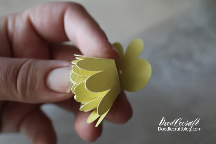 Rolled Paper Flower Spring Wreath--with Cricut Explore Air 2!