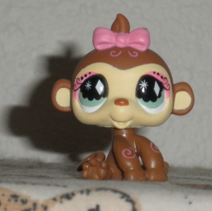 Collectomania: LPS Monkeys