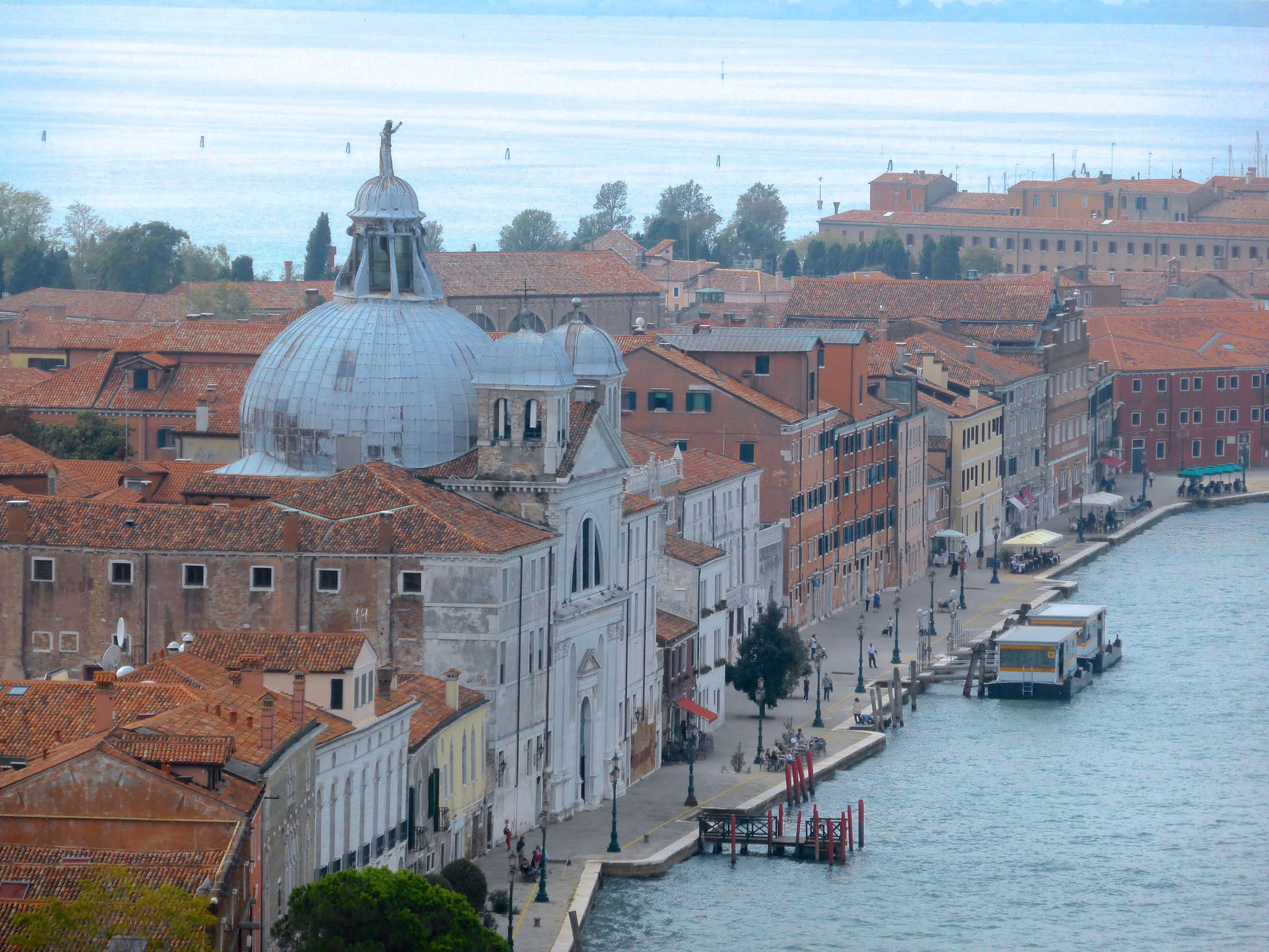 Facciamo un giro in centro?: ISOLA DELLA GIUDECCA