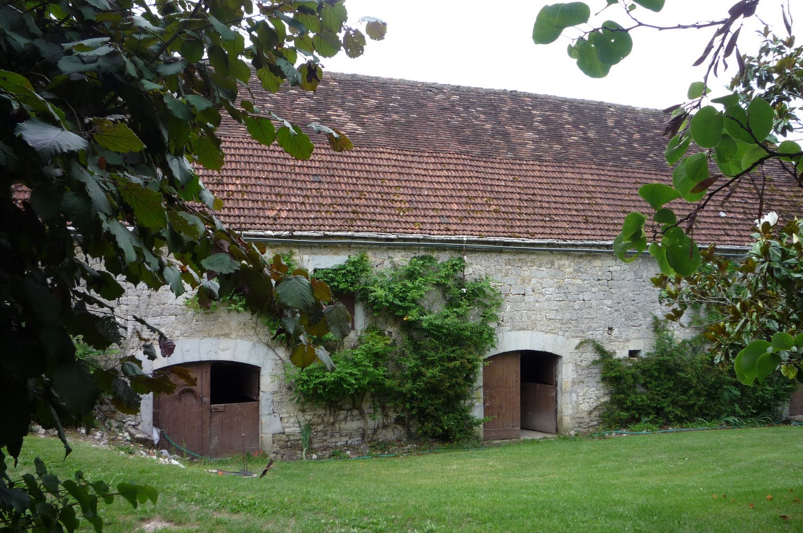 A Lot of French Property with Century 21 and Kim!: A real original old ...