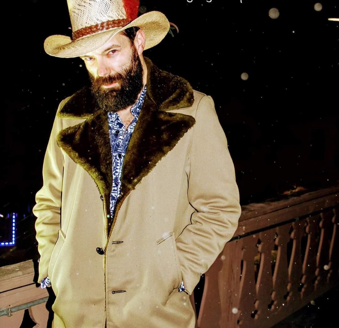 St. Louis Indie Musician & Host Leaves STL Due To Corona Virus Pandemic