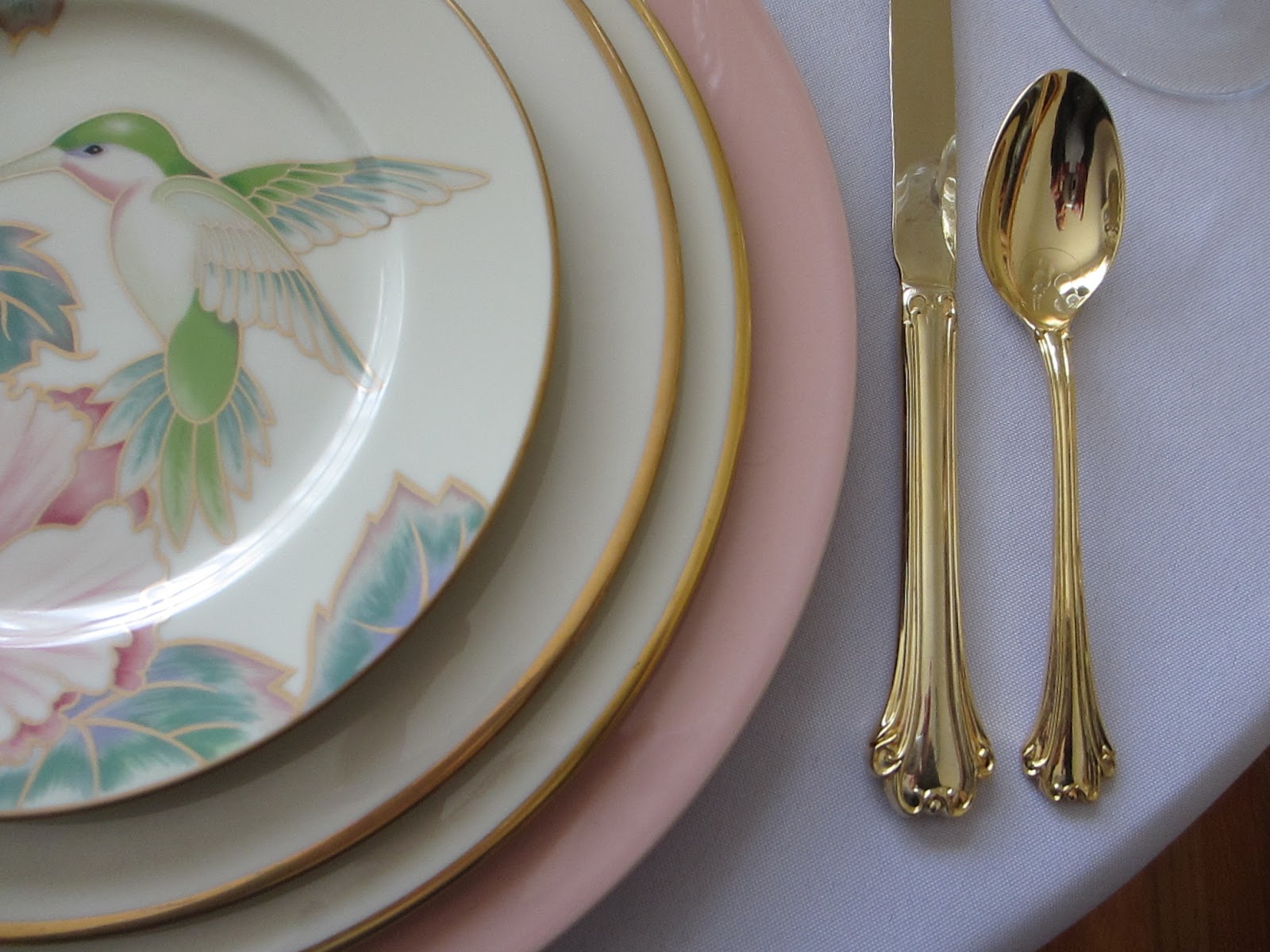 Table for One: Hummingbird Table