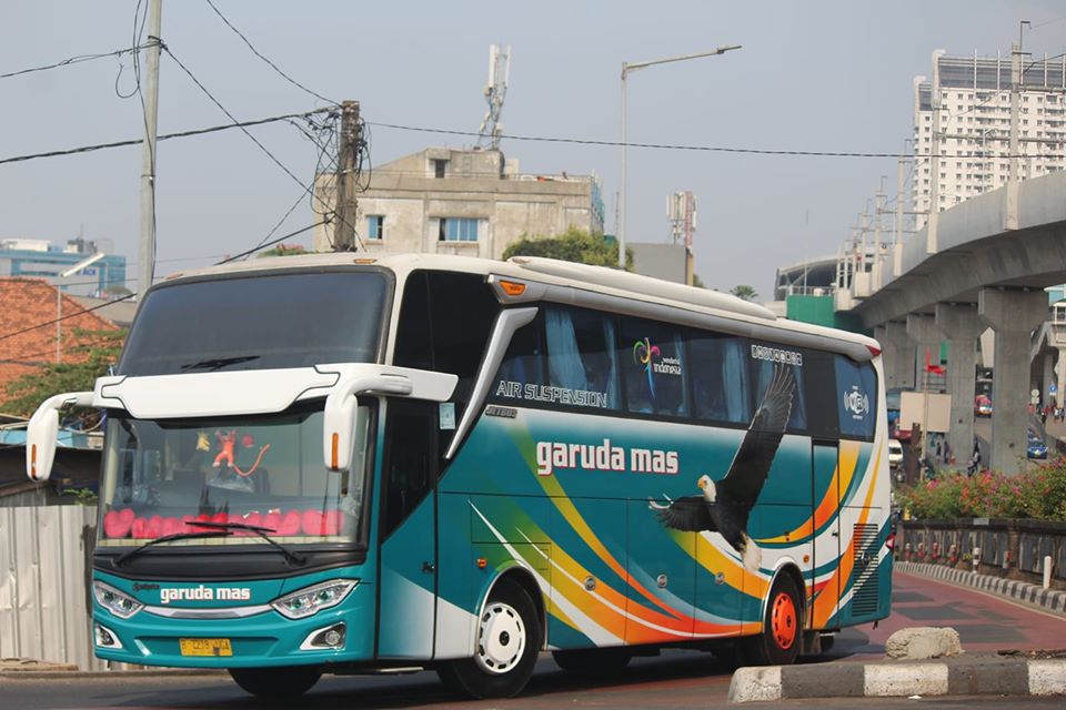 Gambar Foto Bus Garuda Mas Terbaru (Tingkat DD, SHD Jetbus, dll ...