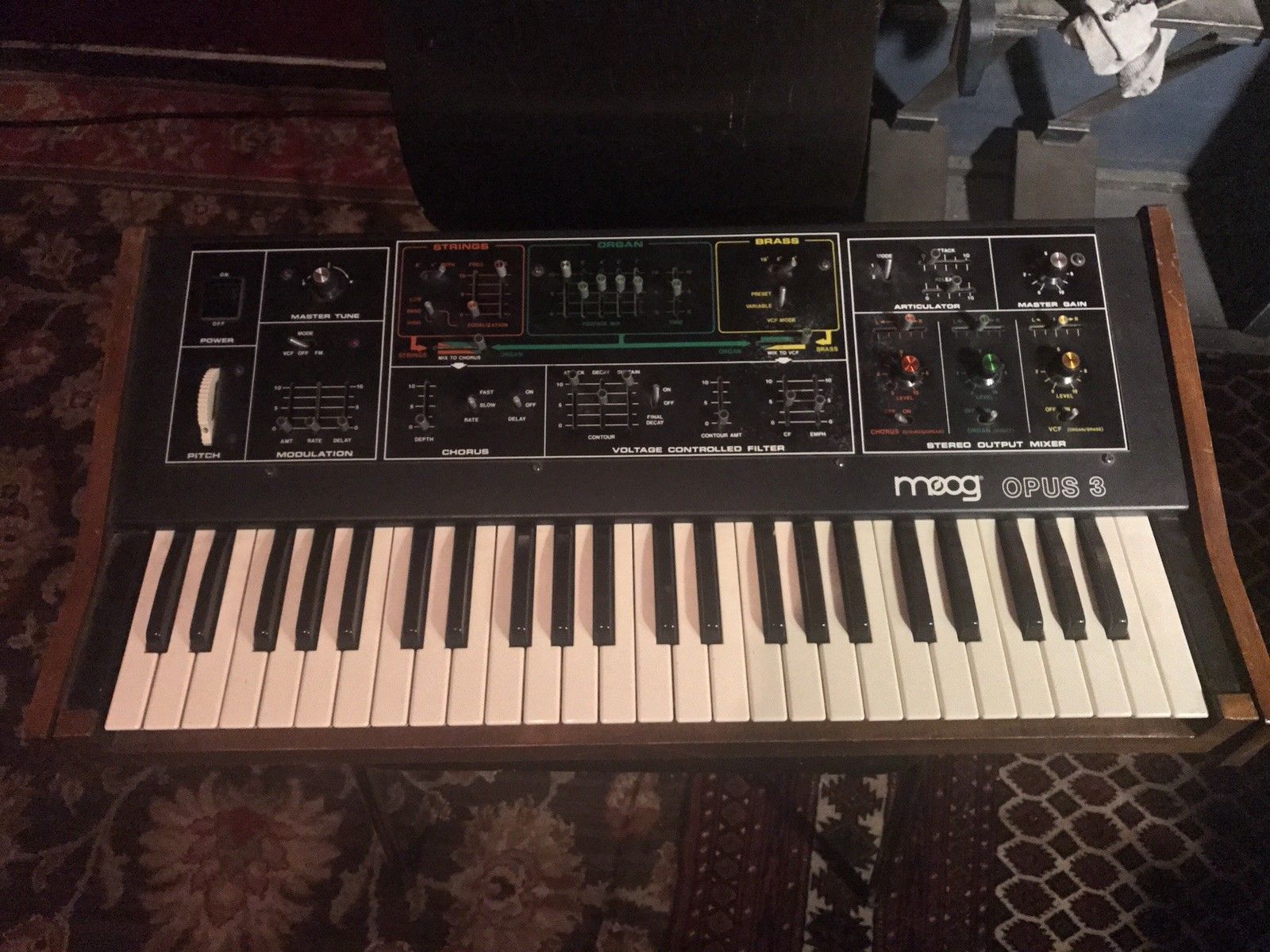 MATRIXSYNTH: Moog Opus-3 Vintage 49-Key Analog Synthesizer SN 1450