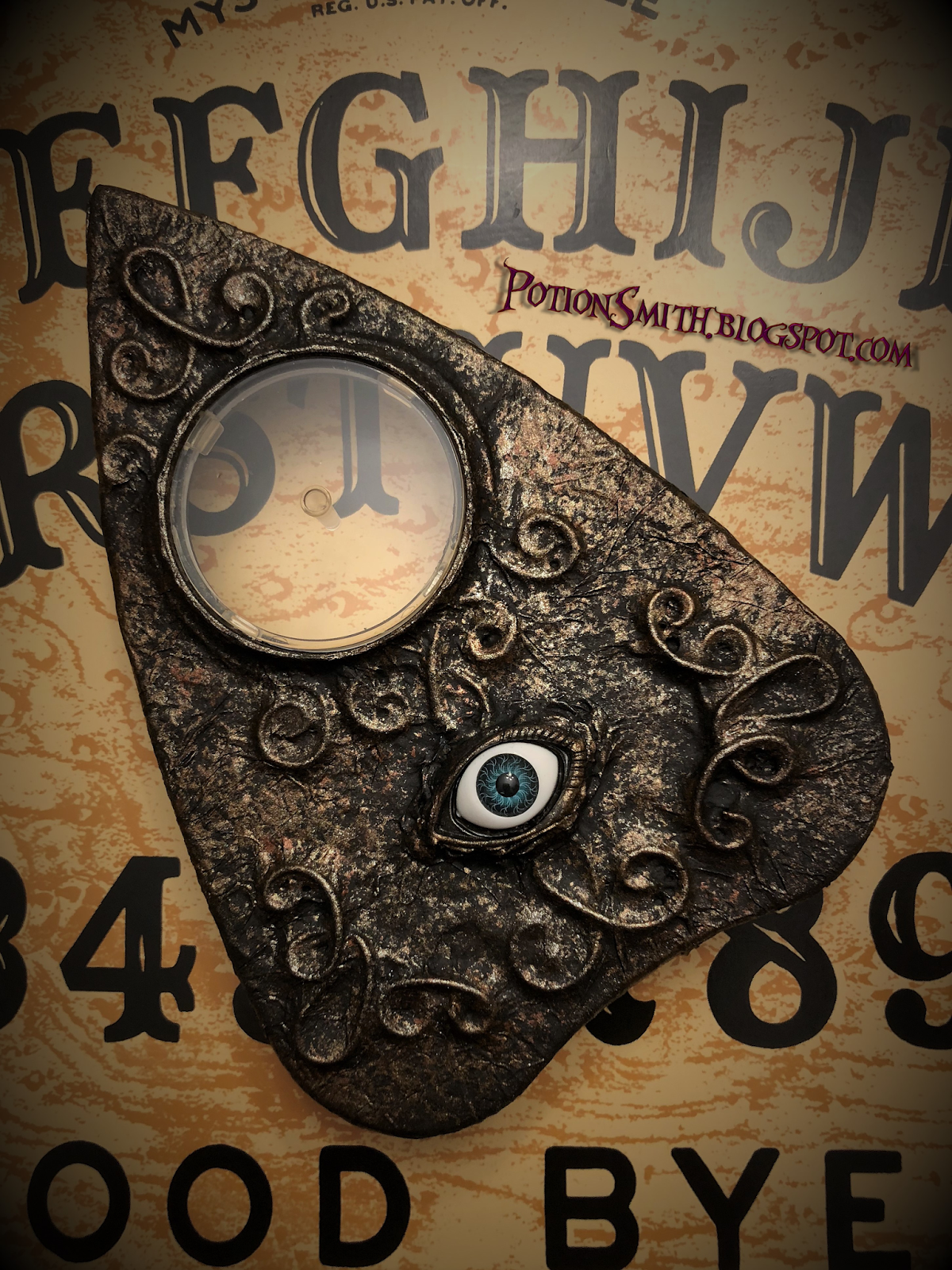 POTIONSMITH: Modifed Ouija Planchette