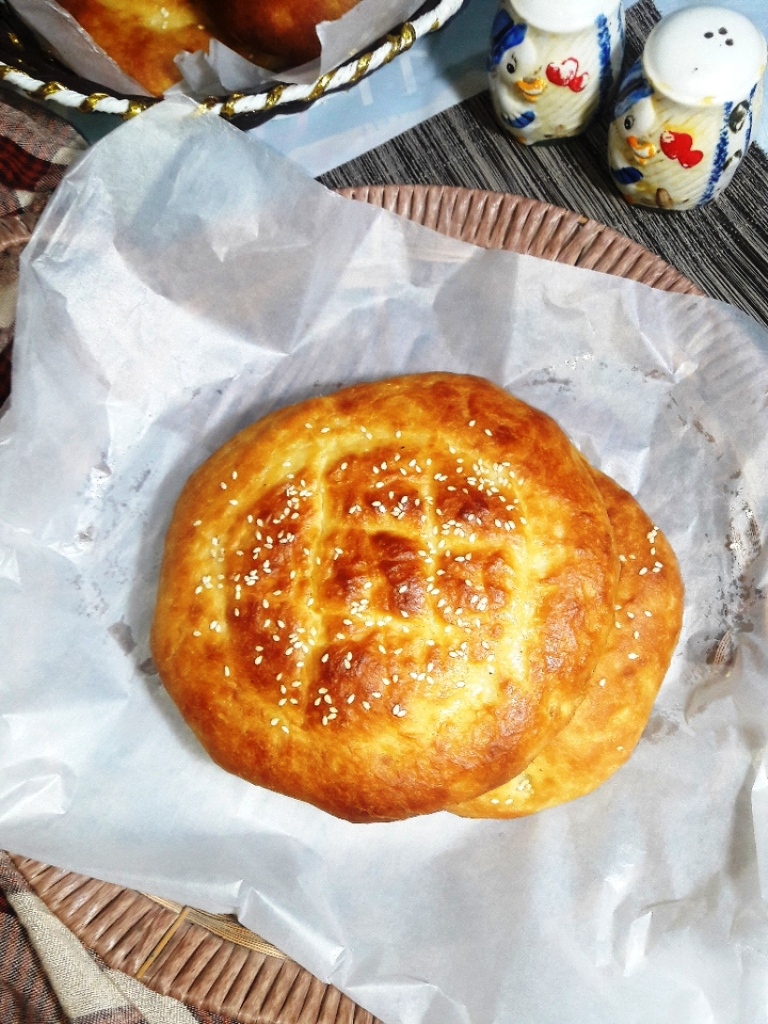 Roghni Naan Recipe - Yummy Traditional