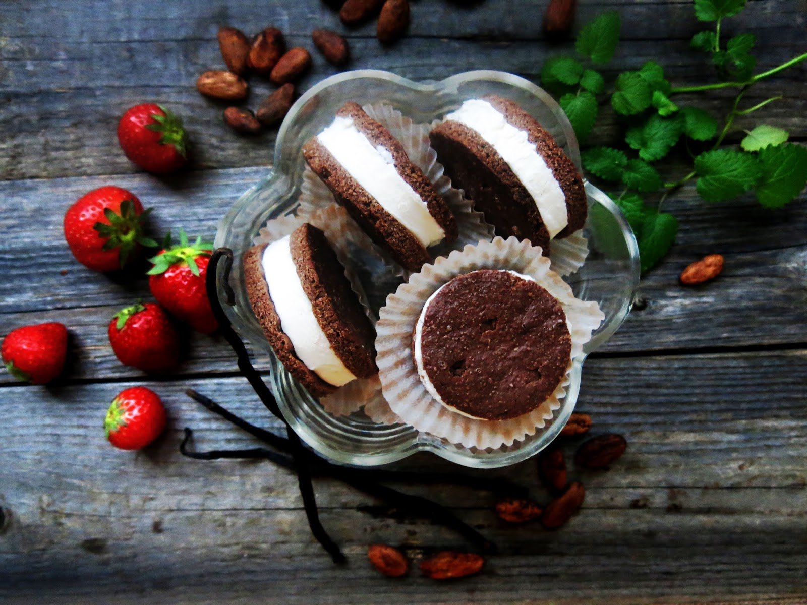 Antipastaa: Puffet-jäätelökeksit