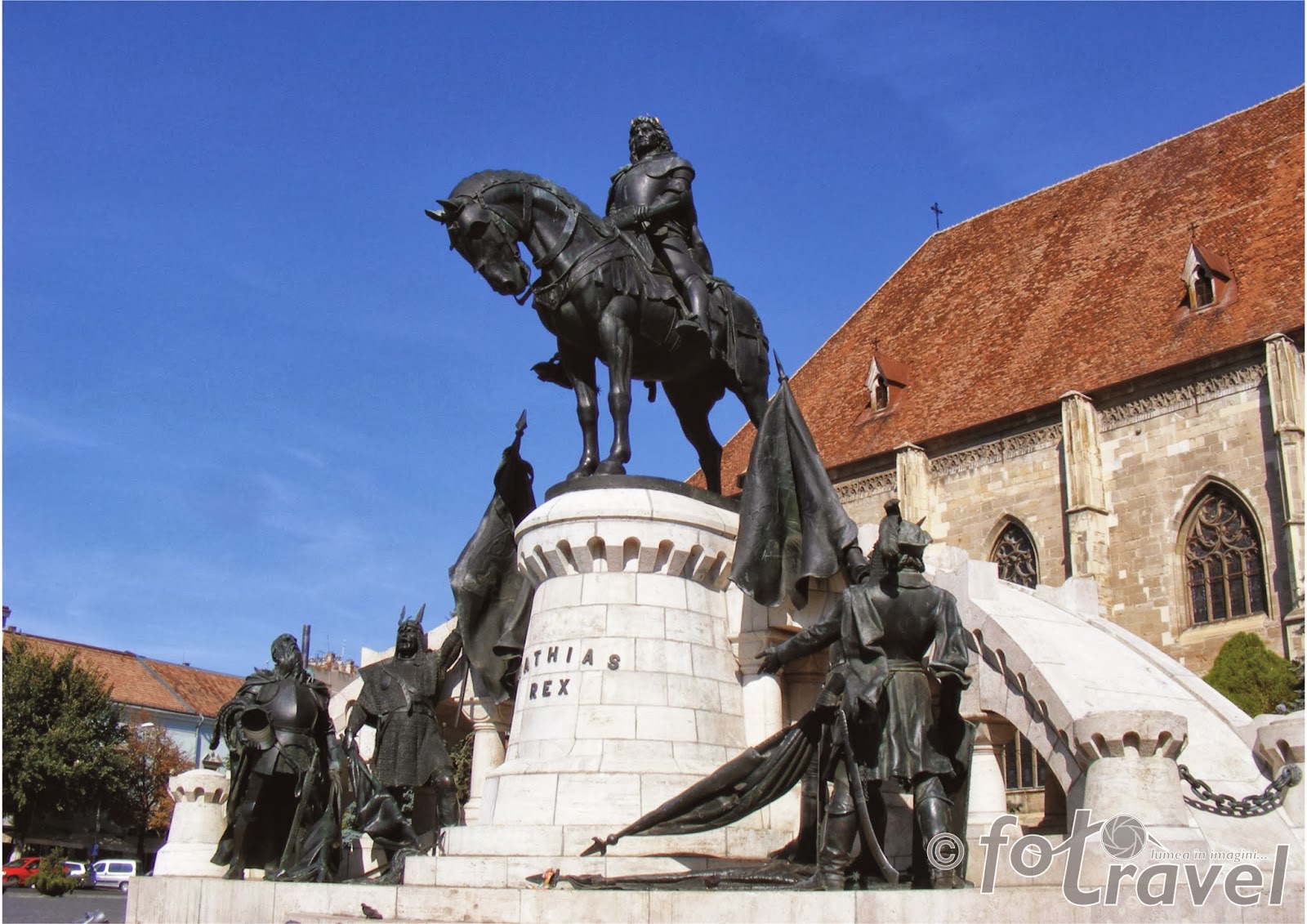 Foto travel: Statuia lui Matia Corvin împlinește 111 ani