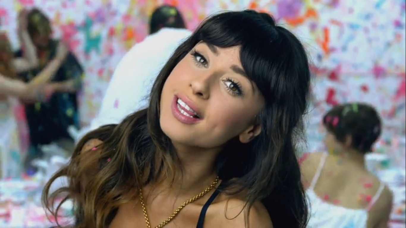 Foxes Singer Let Go For Tonight