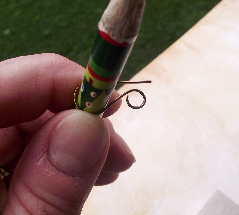 Love My Art Jewelry: A Beginner Teaching a Beginner Tutorial....