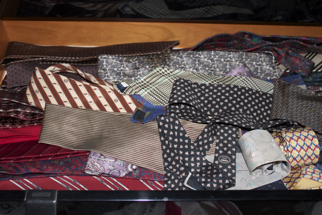 FASHION CLASSICS MEN: PROPORTIONS 2: Ties and Lapels