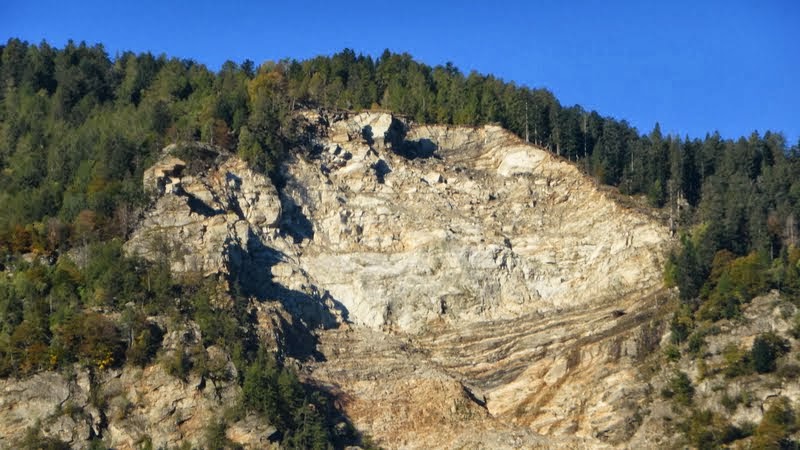 Pfannenstiel Wanderblog: Zur Alpe di Roscera (TI), der Abbruchstelle ...