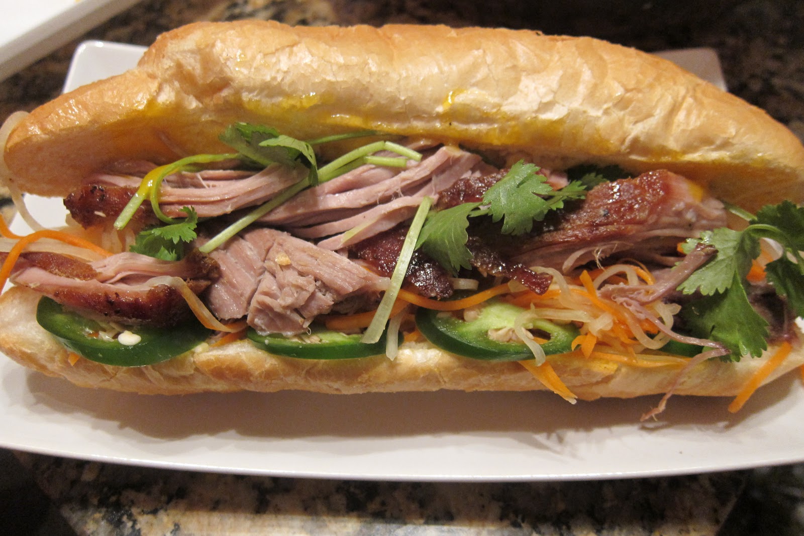Mami-Eggroll: Mami's Food truck inspired "Banh Mi" Vietnamese sandwich