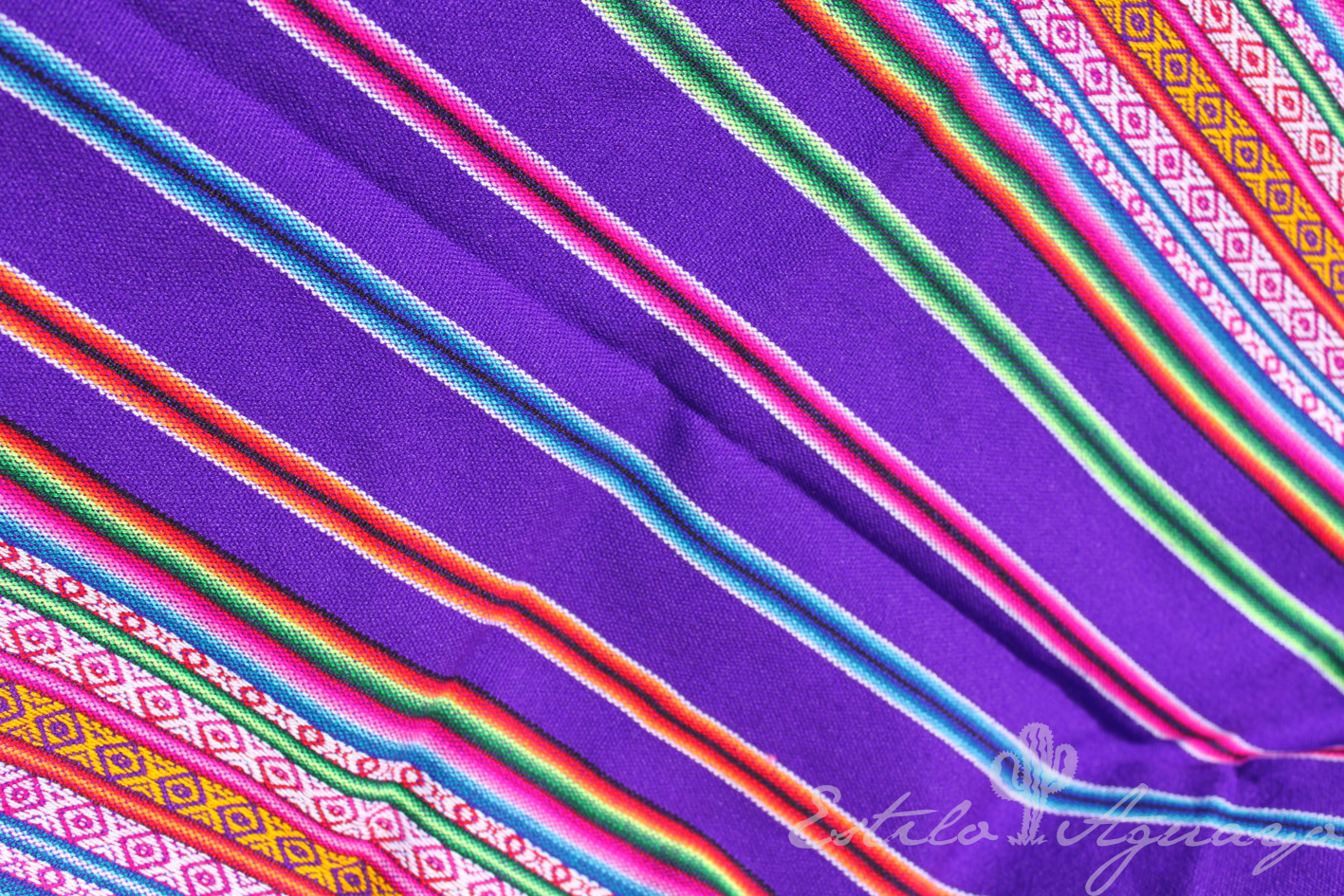 Aguayo Industrial / Estilo Aguayo