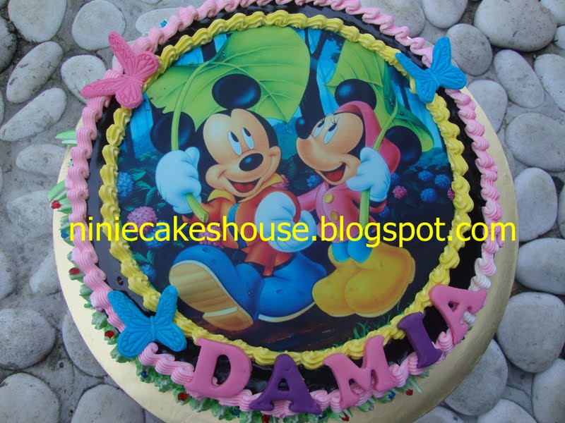 ninie cakes house: Mickey Mouse Edible Image Cakes