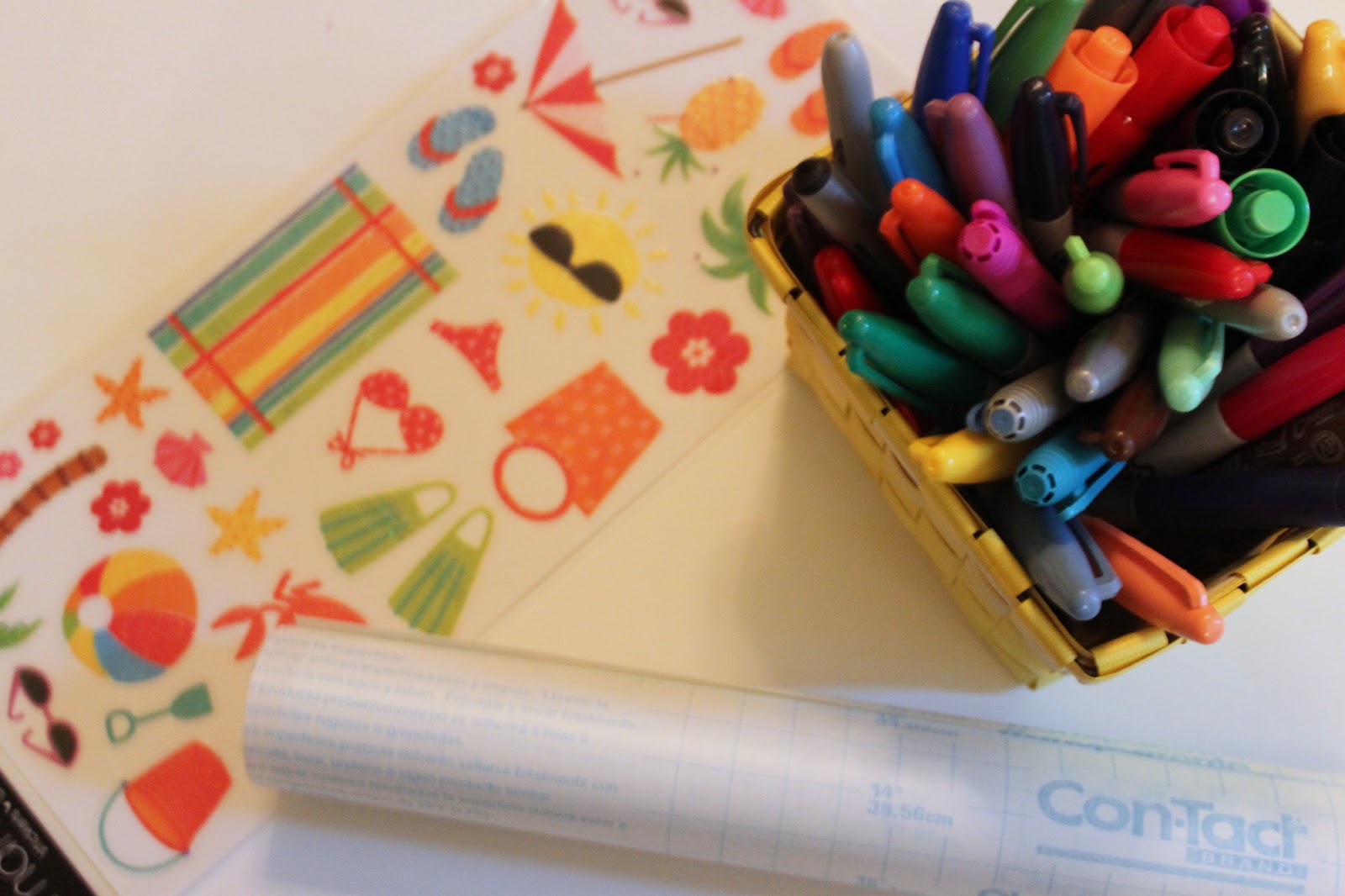 Green Owl Art: Car Window Sticker Scene