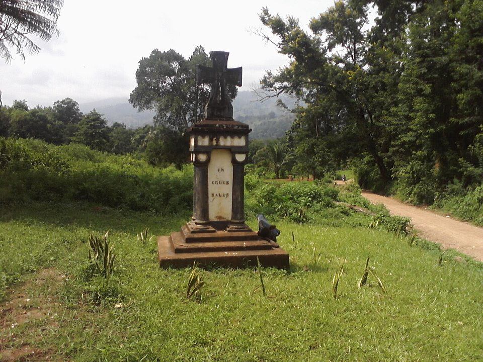 Banzi wa Moro: Matombo Msalabani