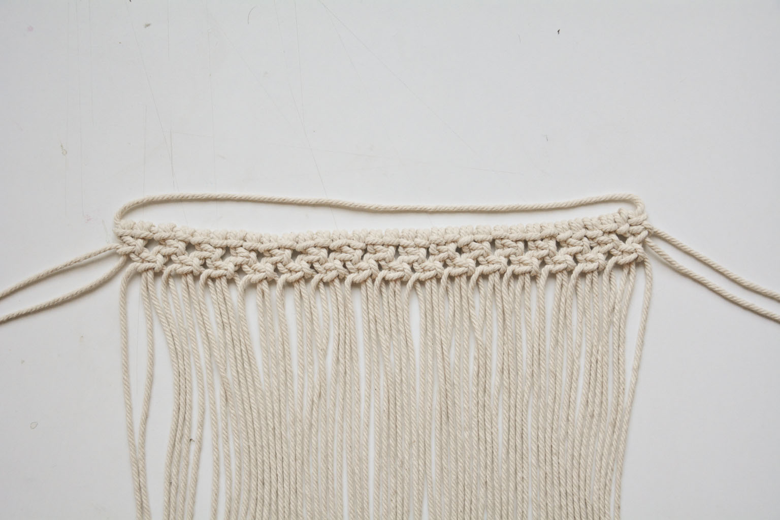 Cómo hacer un bolso de macramé paso a paso - Dibujos de Colores