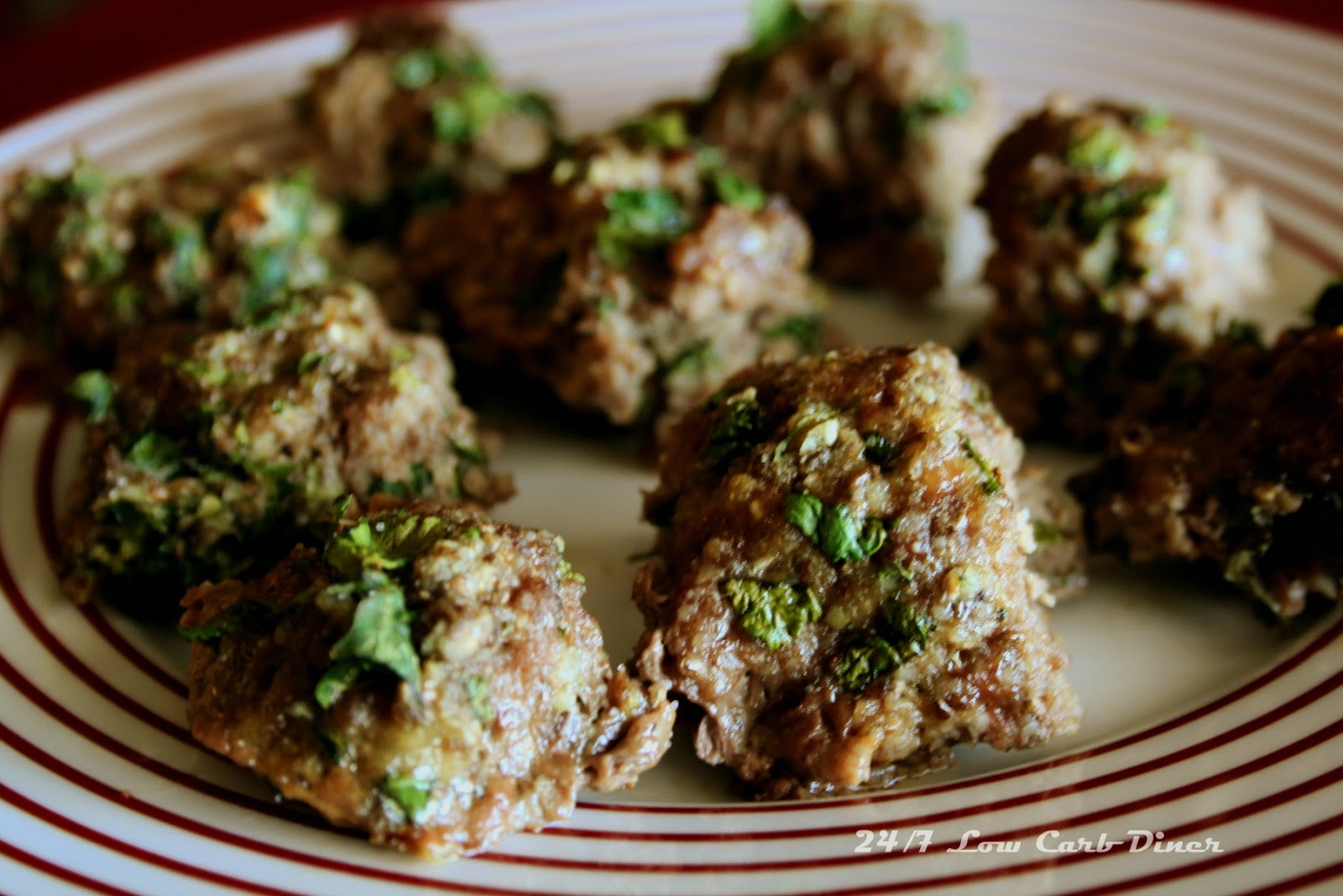 24/7 Low Carb Diner: Thai Meatballs